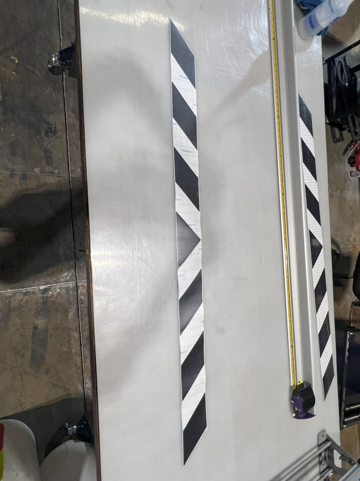 Reflective Chevron Vinyl Decal Panel 3.5”x 53” - Dodge Durango (RED ...