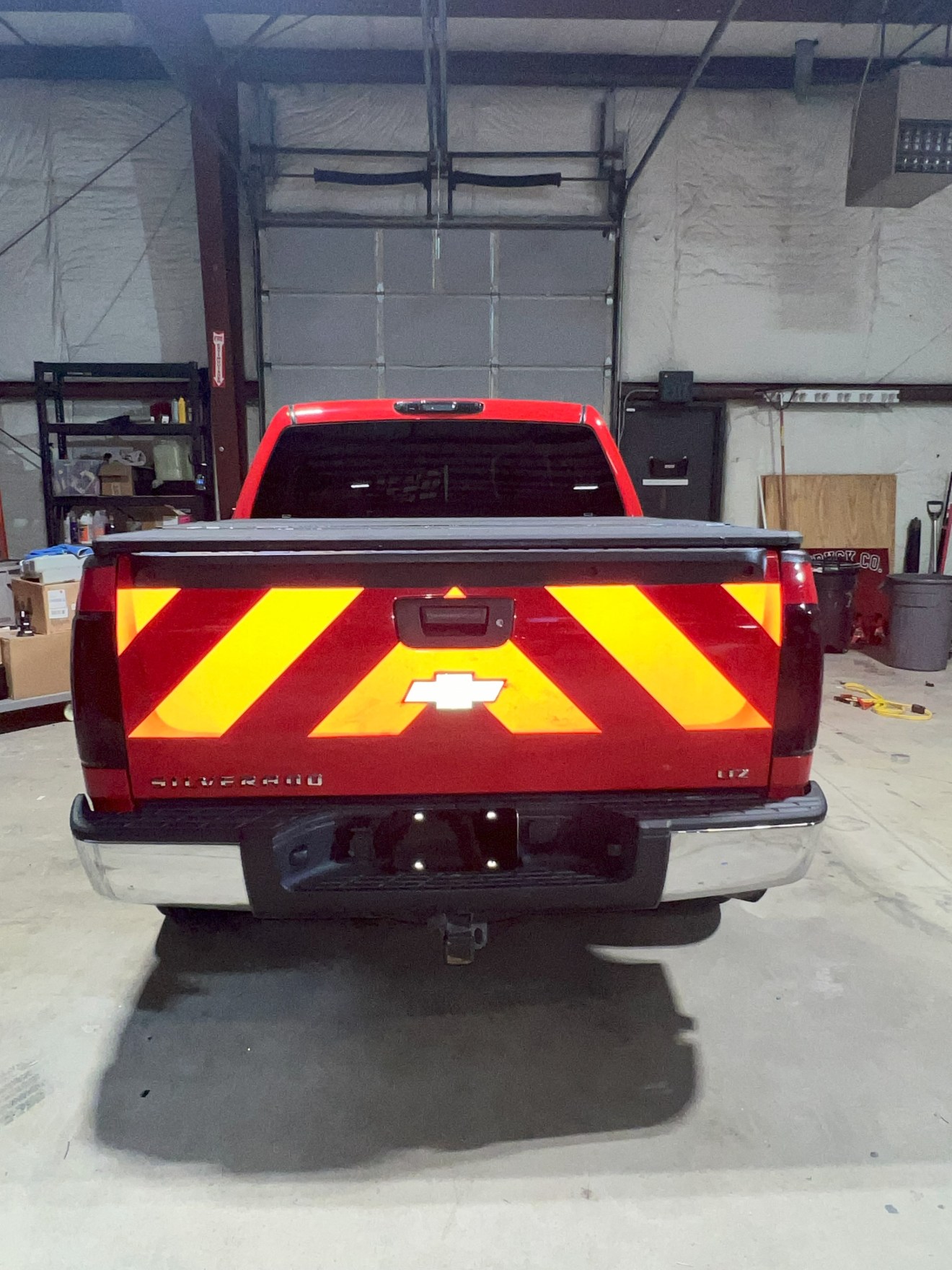 Reflective Chevron Decal 14”x64” Red/Black/White ORALITE Silverado ...